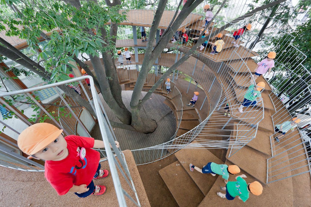 Ring Around A Tree, Tokyo, Japan – Takaharu Tezuka – Iwan Baan