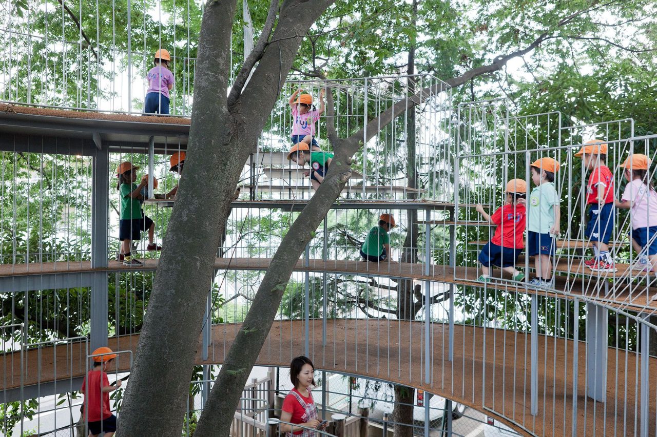 Ring Around A Tree, Tokyo, Japan – Takaharu Tezuka – Iwan Baan