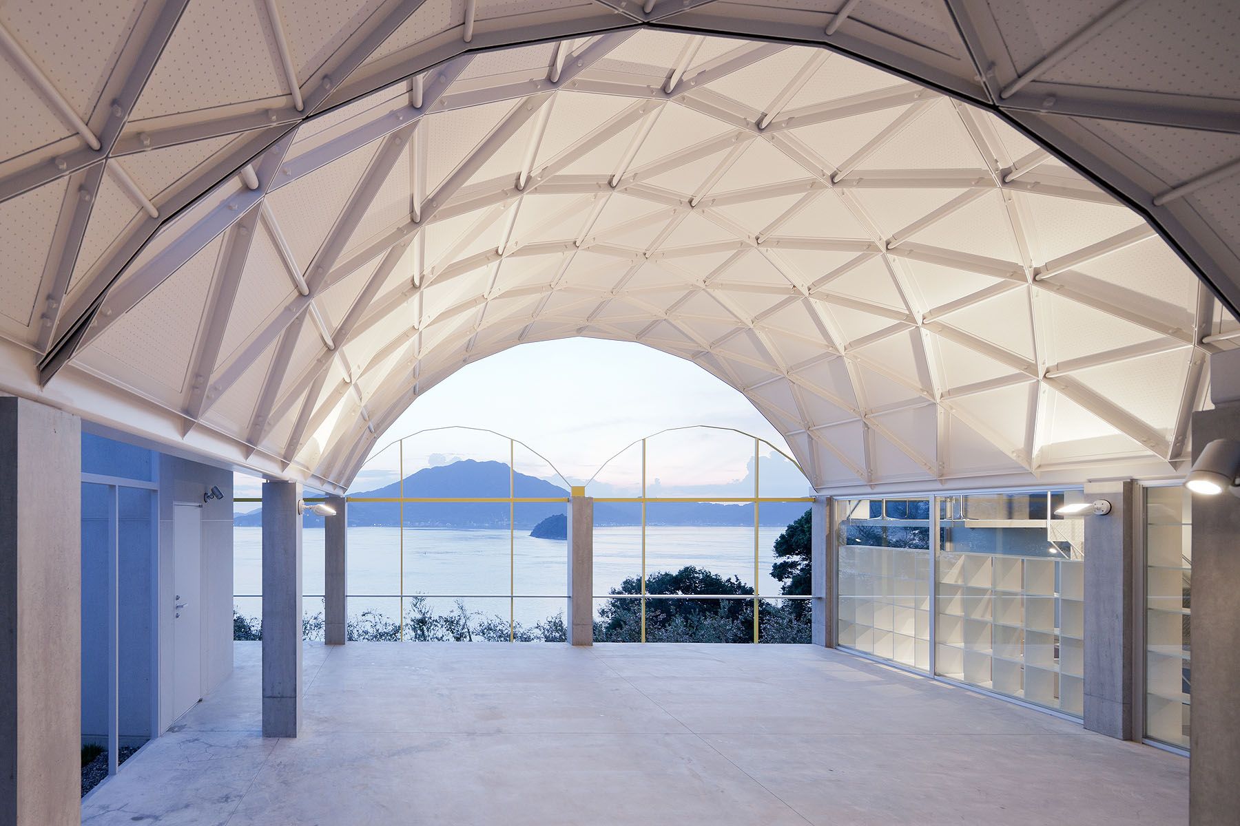 Silver Hut, Omishima, Japan – Toyo Ito – Iwan Baan