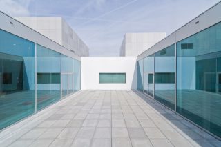 Schouwburg, Almere – SANAA – Iwan Baan