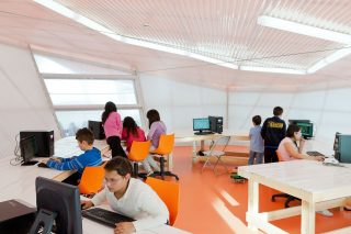 Factoria Joven (Teenager’s Playground), Merida Spain – Selgas Cano ...