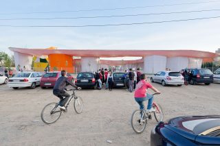 Factoria Joven (Teenager's Playground), Merida Spain - Selgas Cano ...
