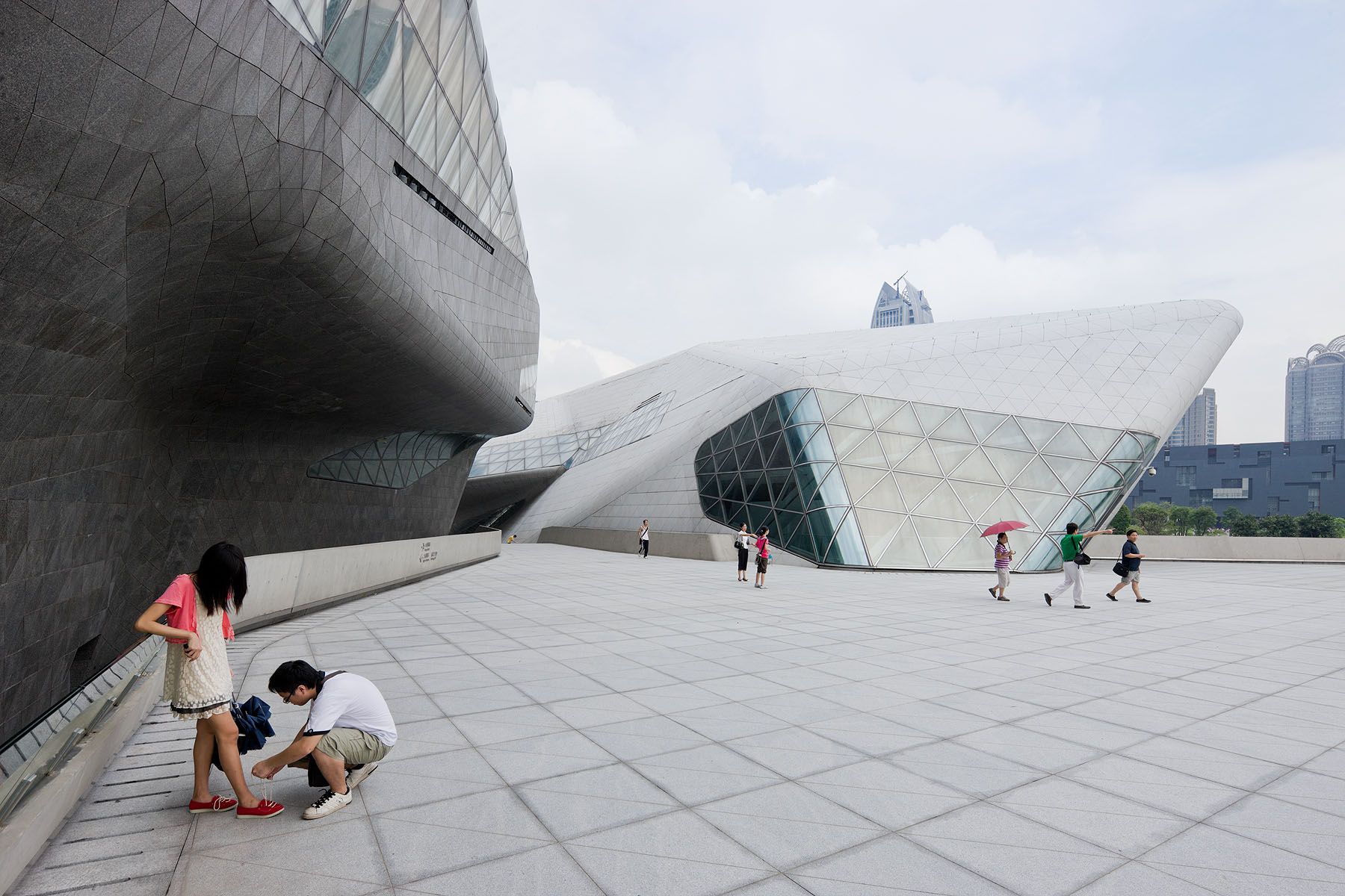 Guangzhou Opera House, Guangzhou China – Zaha Hadid Architects – Iwan Baan
