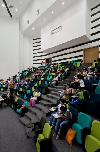 Library Espana, Medellin, Colombia – Giancarlo Mazzanti – Iwan Baan