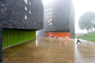 Library Espana, Medellin, Colombia – Giancarlo Mazzanti – Iwan Baan