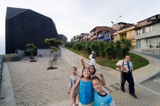 Library Espana, Medellin, Colombia – Giancarlo Mazzanti – Iwan Baan