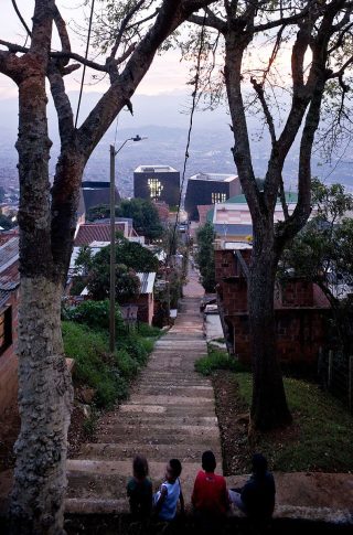 Library Espana, Medellin, Colombia – Giancarlo Mazzanti – Iwan Baan