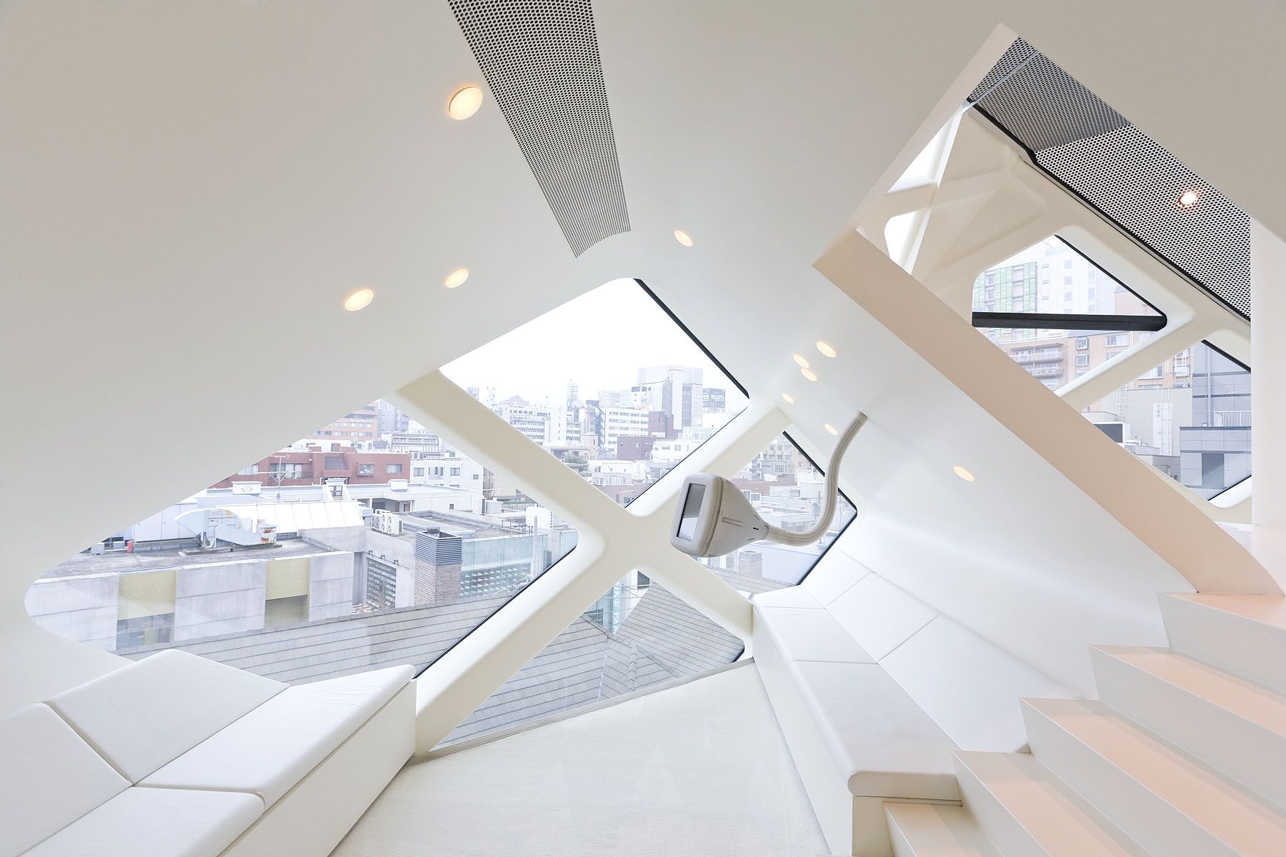 Prada Store, Tokyo – Herzog de Meuron – Iwan Baan