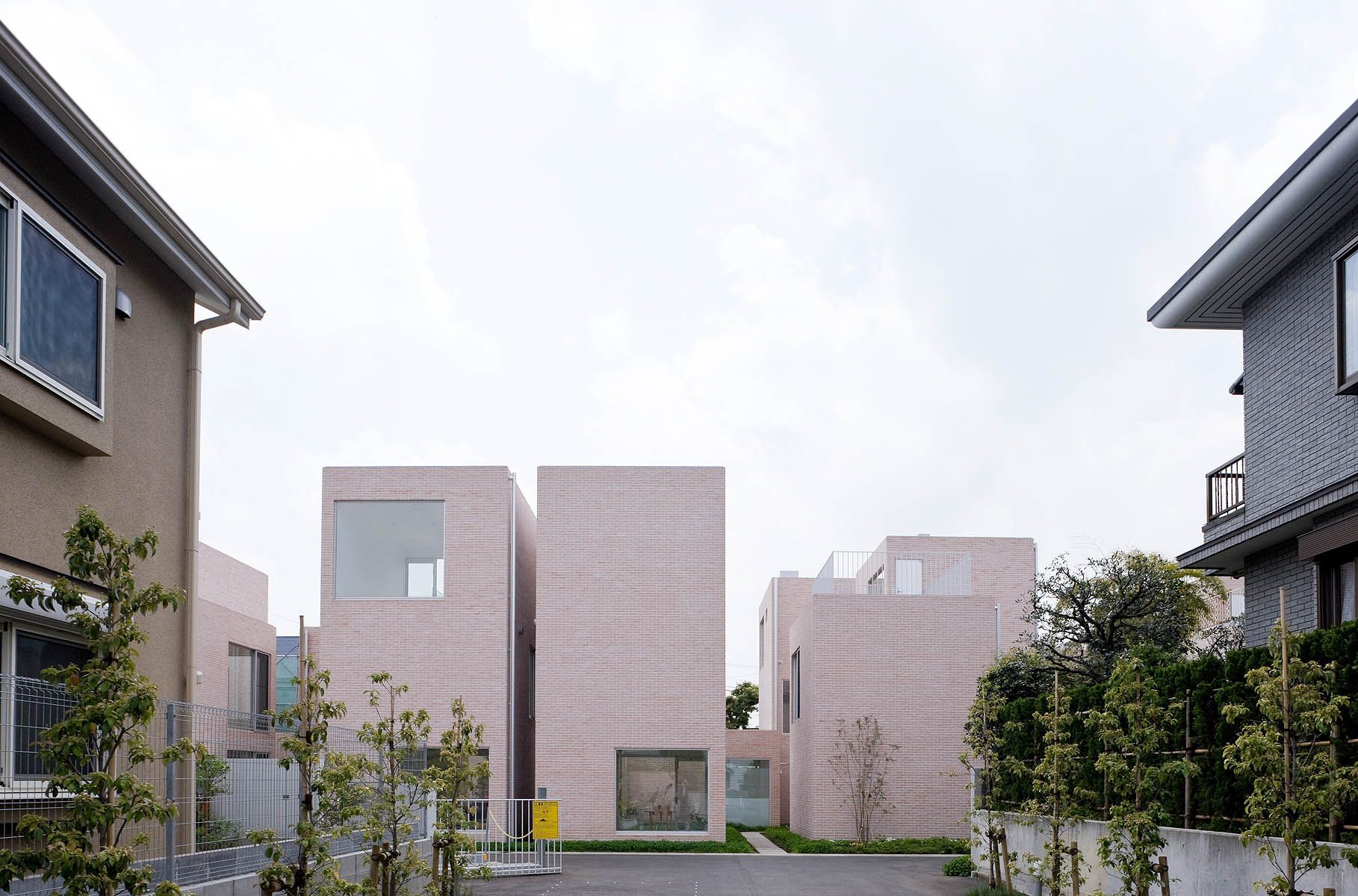 Seijo Apartments, Tokyo – Kazuyo Sejima – Iwan Baan