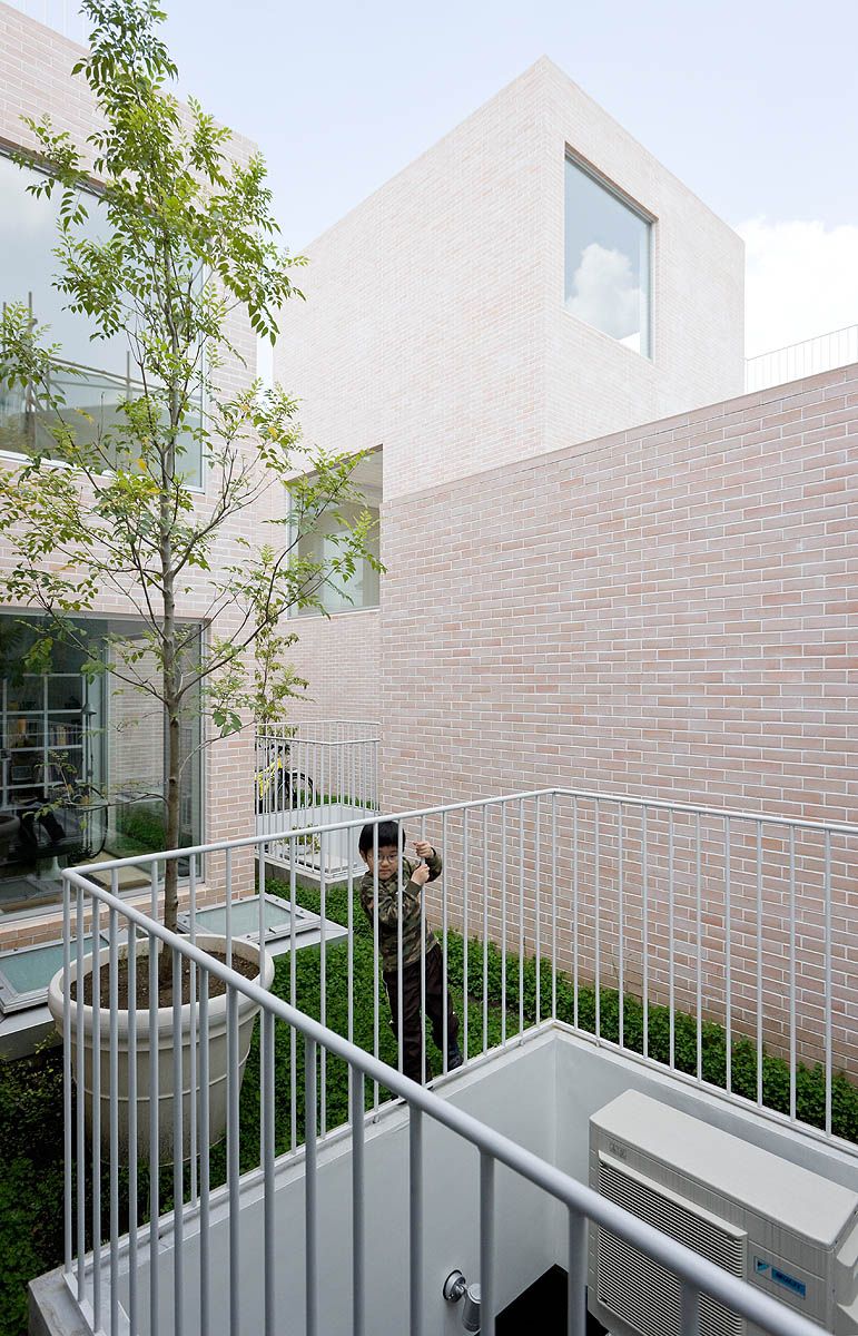 Seijo Apartments, Tokyo – Kazuyo Sejima – Iwan Baan