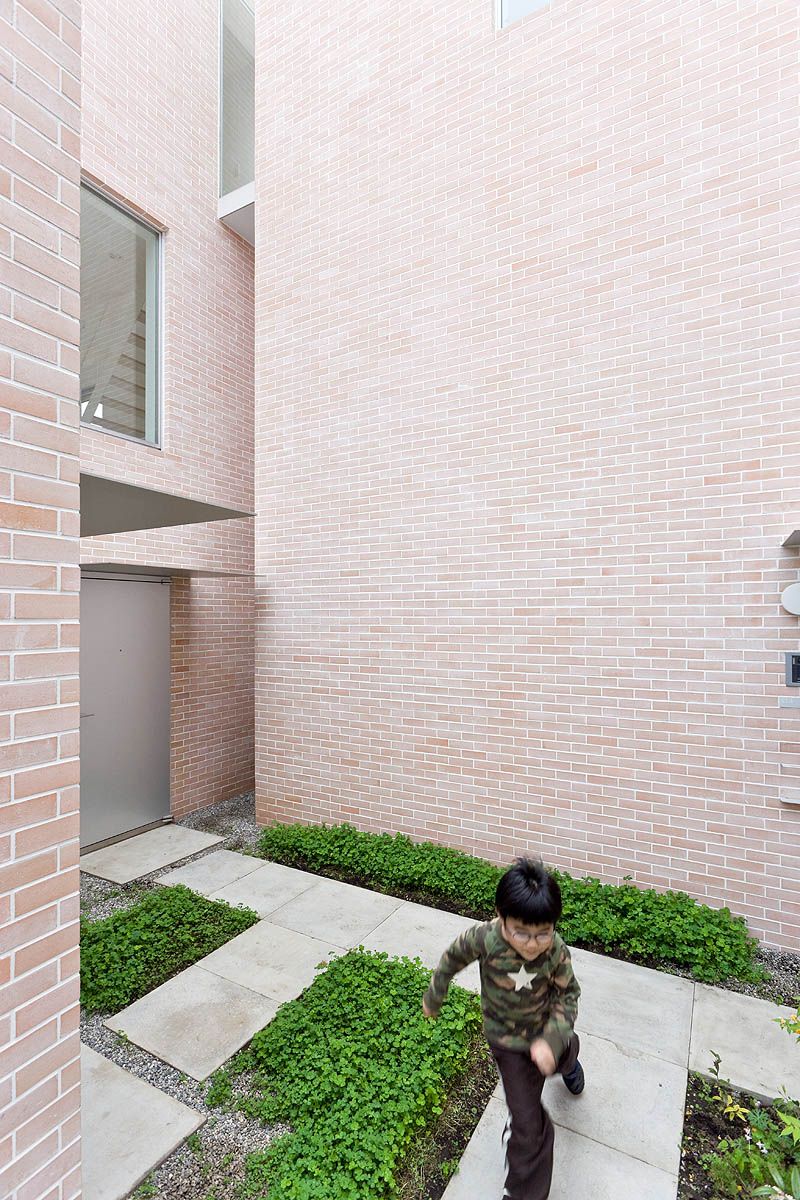 Seijo Apartments, Tokyo – Kazuyo Sejima – Iwan Baan