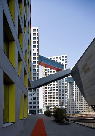 Linked Hybrid Housing, Beijing China - Steven Holl | Iwan Baan