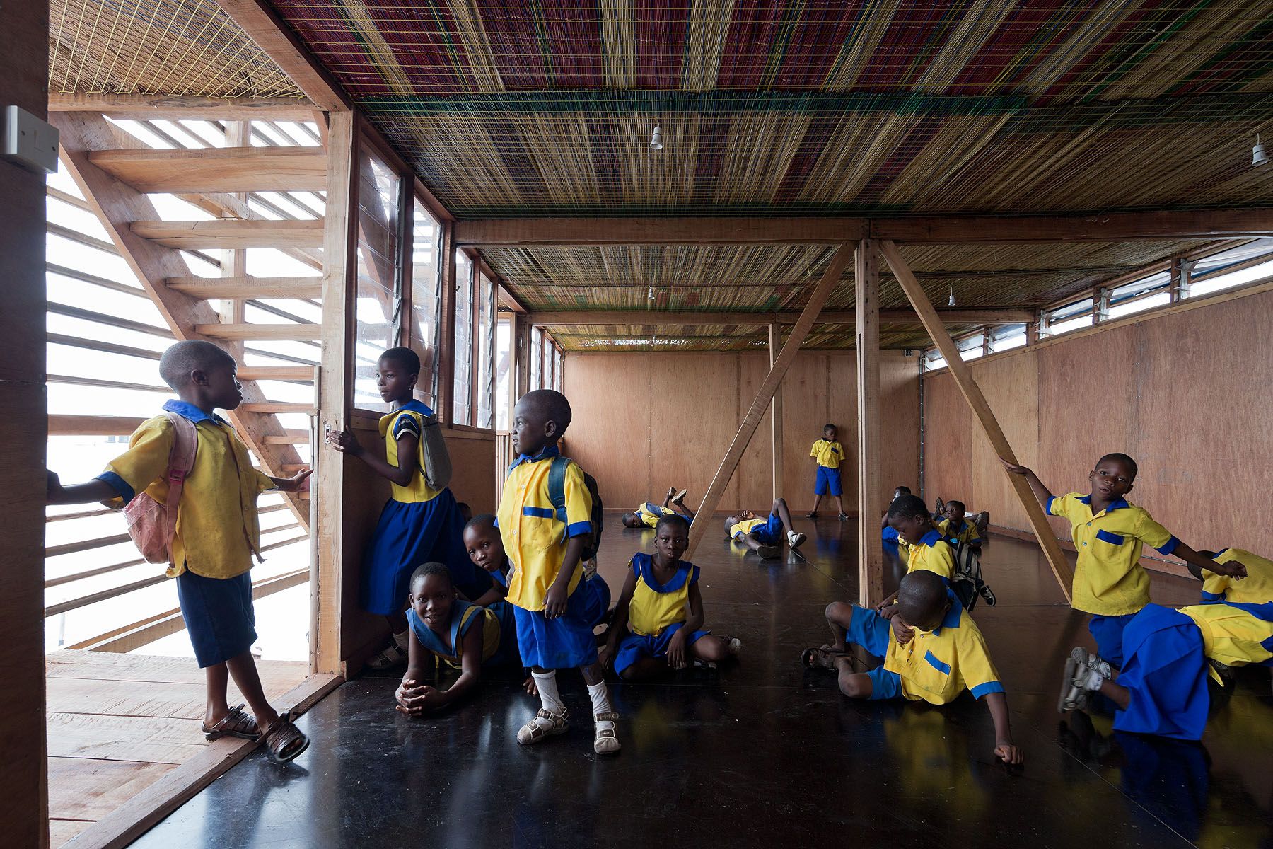 Makoko Floating School, Lagos, Nigeria – Kunle Adeyemi NLÉ – Iwan Baan