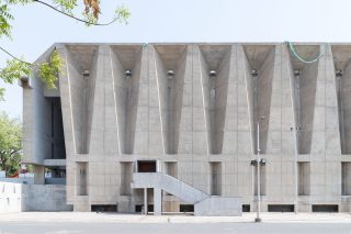 Tagore Hall – BV Doshi – Iwan Baan