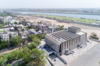 Tagore Hall – BV Doshi – Iwan Baan