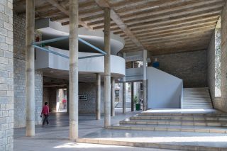 Indian Institute of Management Bangalore - Balkrishna Doshi | Iwan Baan