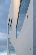 Queens Library - Steven Holl | Iwan Baan