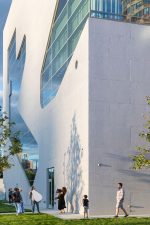 Queens Library - Steven Holl | Iwan Baan