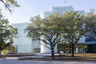 Museum of Fine Arts Houston - Kinder Building - Steven Holl | Iwan Baan