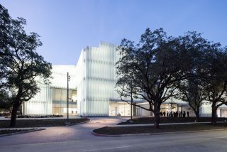 Museum of Fine Arts Houston - Kinder Building - Steven Holl | Iwan Baan