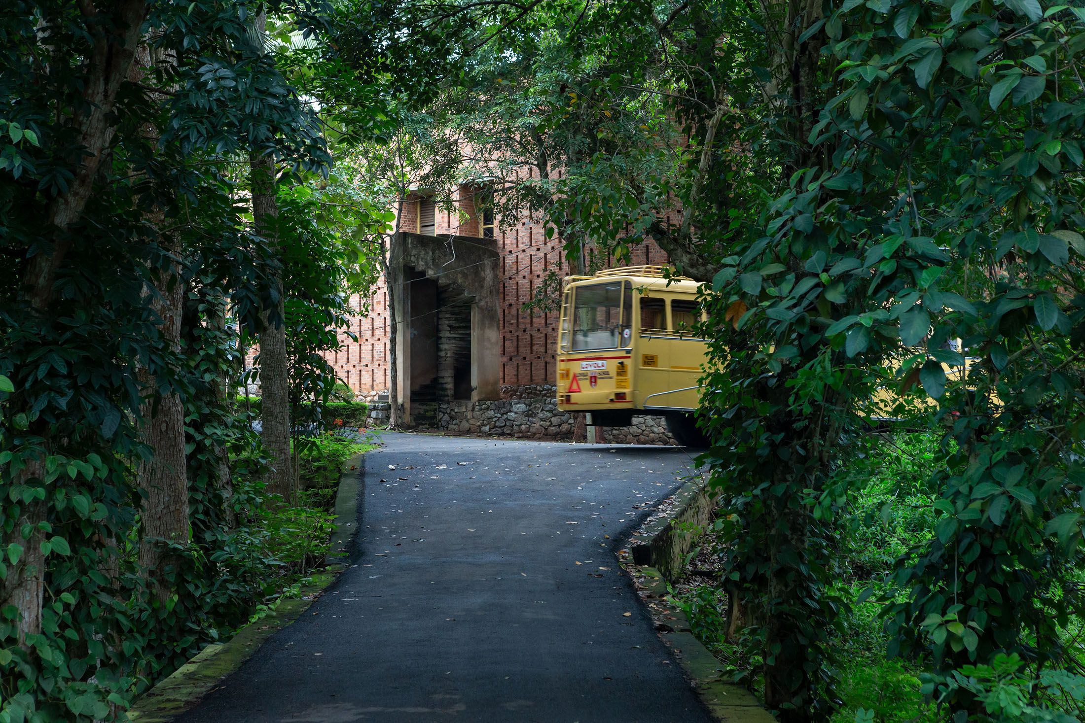 loyola-chapel-trivandrum-laurie-baker-iwan-baan