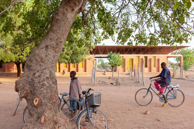Gando Primary School – Francis Kéré – Iwan Baan